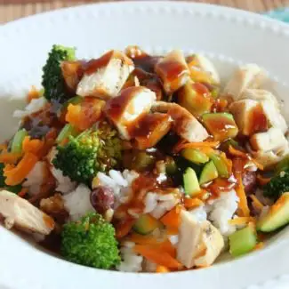 Spicy Hawaiian Teriyaki Chicken Rice Bowl (Rumbi Copycat) | Dessert Now ...