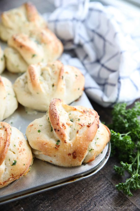 Pull Apart Garlic Parmesan Rolls | Dessert Now Dinner Later