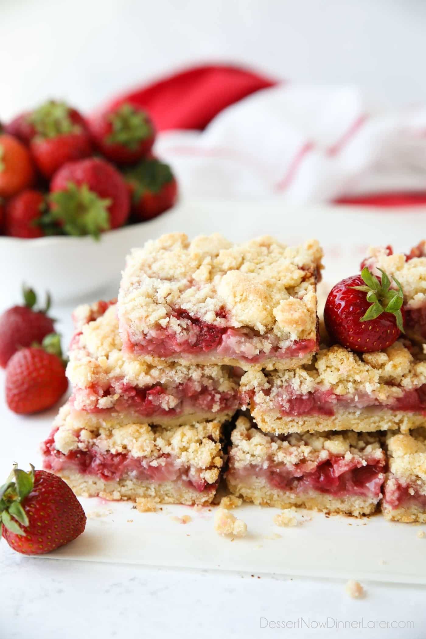 Strawberry Crumb Bars | Dessert Now Dinner Later