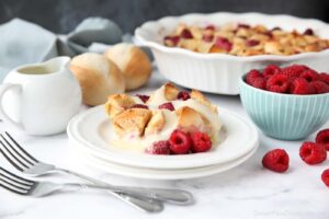 Raspberry Bread Pudding (Kneaders Copycat) | Dessert Now Dinner Later