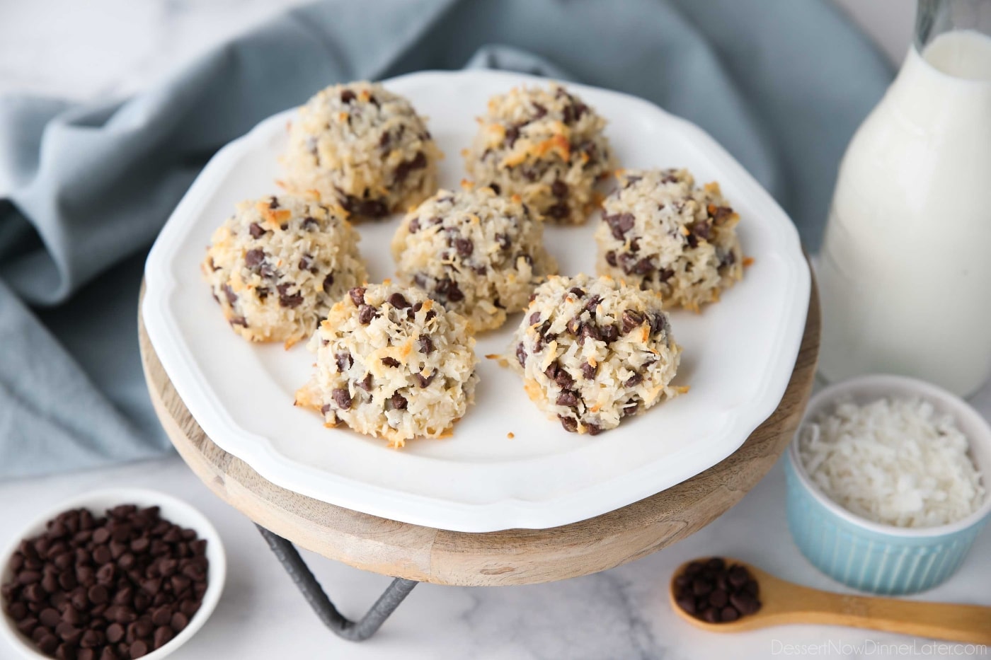 Chocolate Chip Macaroons | Dessert Now Dinner Later
