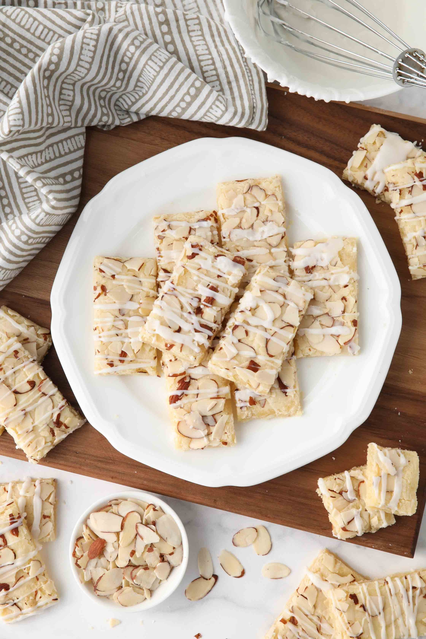 Almond Bars | Dessert Now Dinner Later