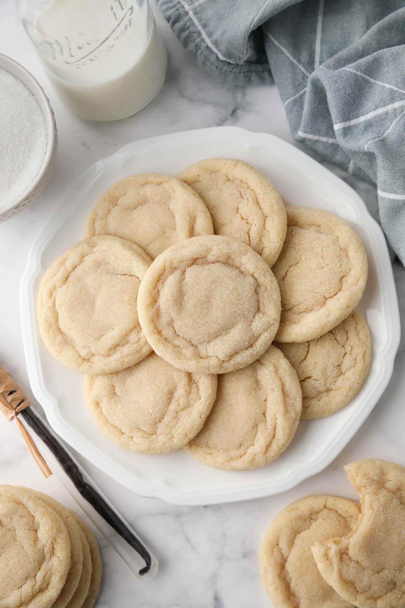 Easy Sugar Cookies | Dessert Now Dinner Later